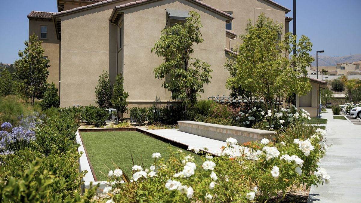 NALP Award - Sonoma Apartments Exterior Residential Landscape ...
